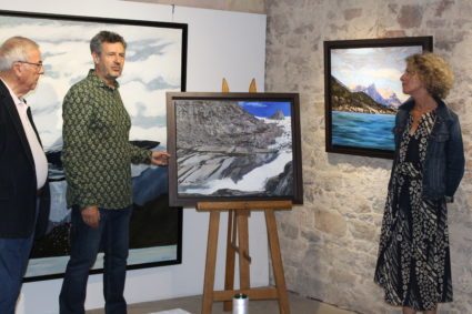 Jacques Godin. Un tableau offert à la mairie : Mairie de Combrit Sainte ...