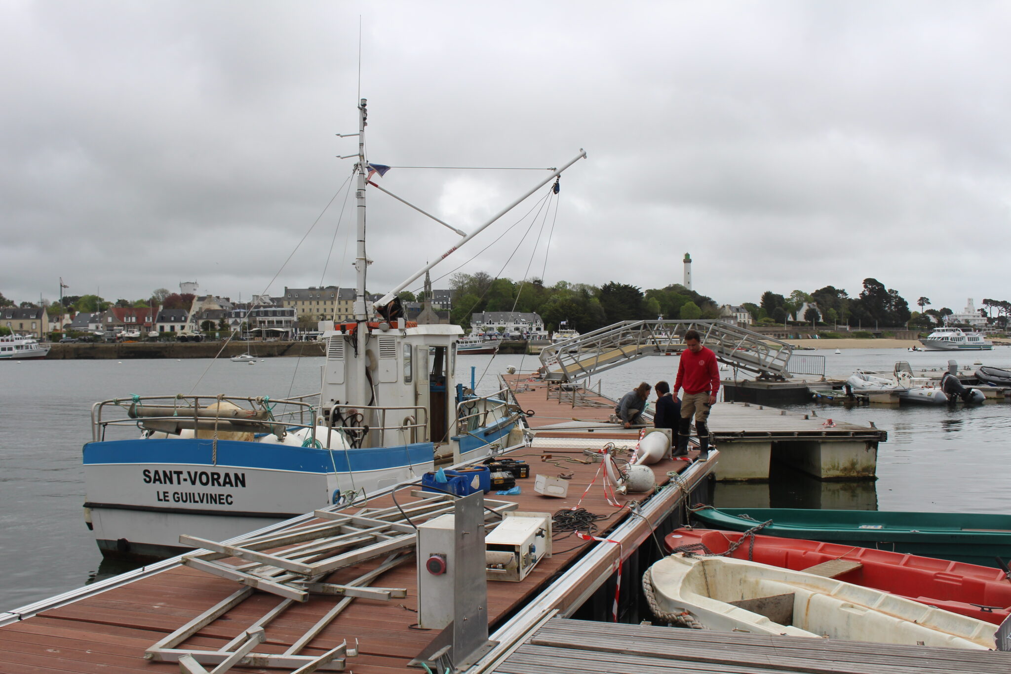Port de Sainte-Marine. Le ponton A renouvelé : Mairie de Combrit Sainte-Marine
